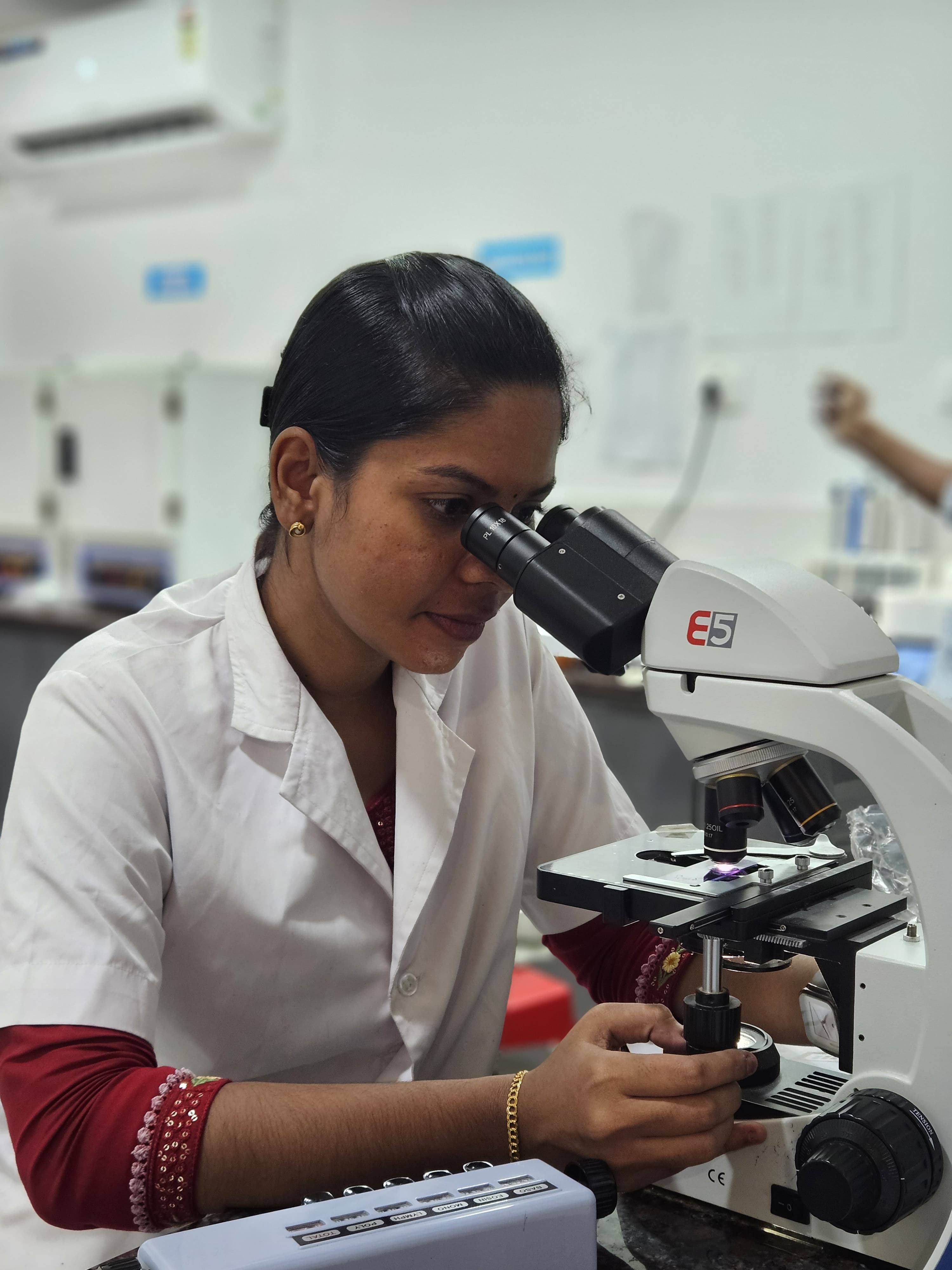 Specialist Doctors Centre